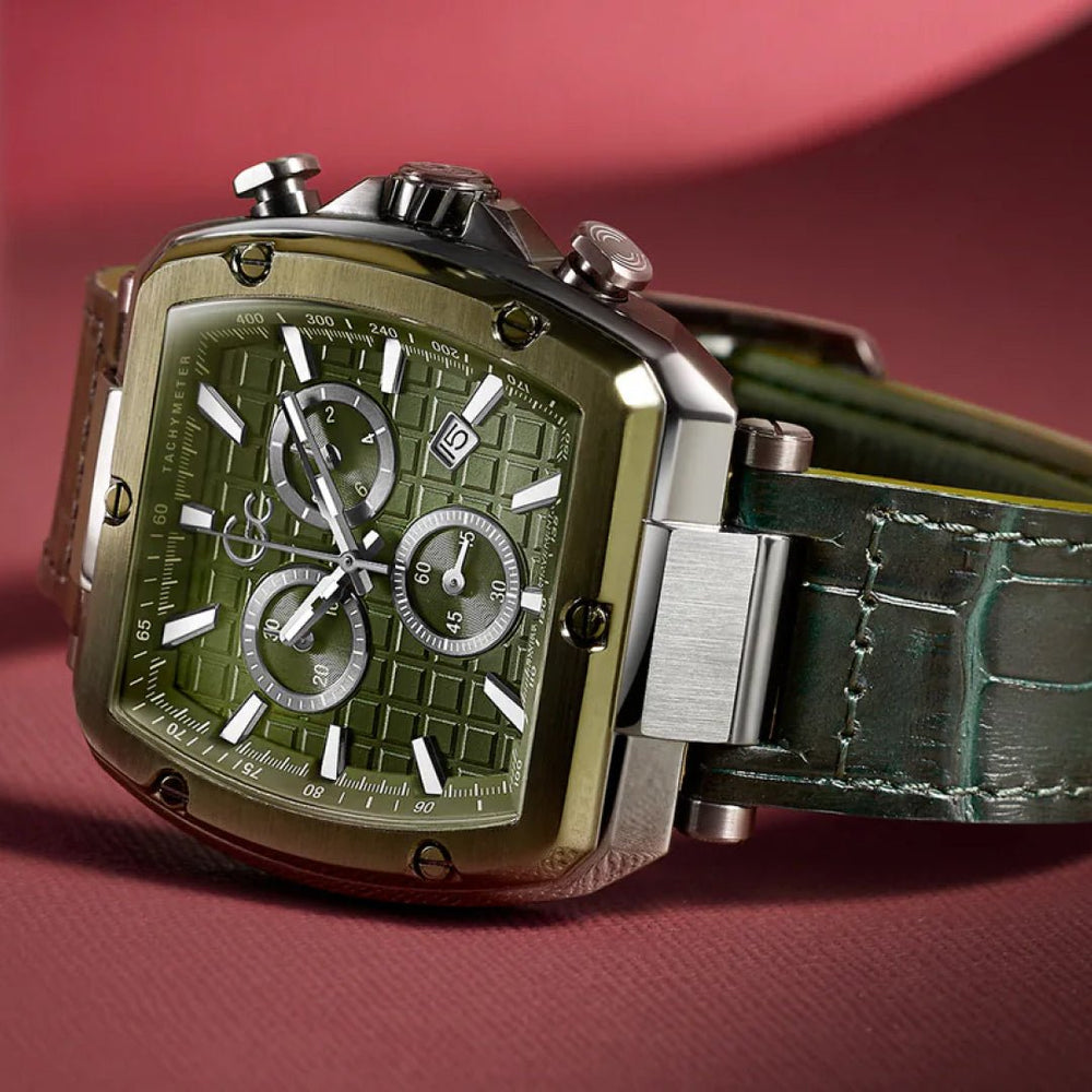 Ticking Away in Style: 7 Stunning Guess Watches for Men – Enigwatch